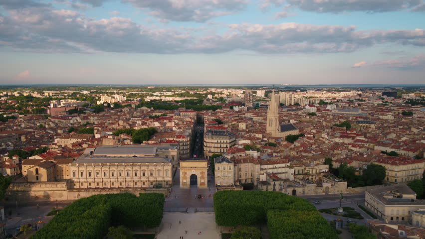 Porte du Peyrou in Montpellier, France image - Free stock photo ...