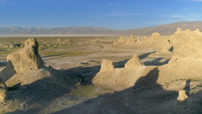 Trona Pinnacles Desert landscape image - Free stock photo - Public ...