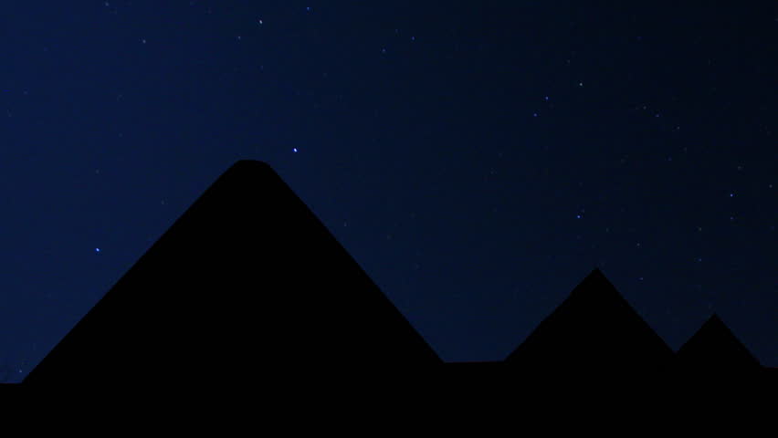 Orion Constellation Stars Aligned Above The Pyramids Of Giza Vídeo ...