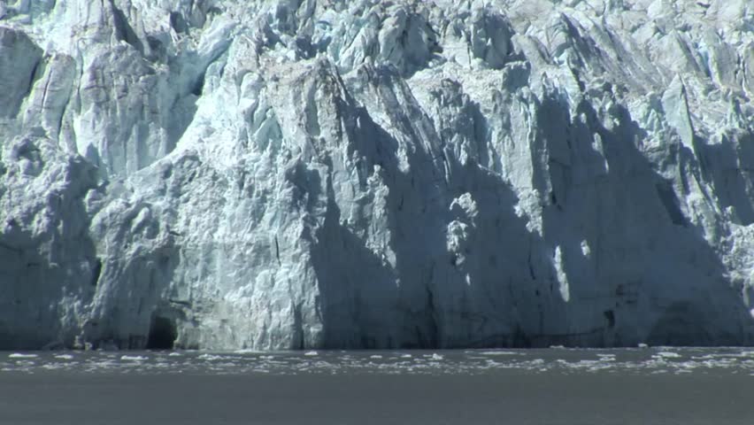 Alaska Glacier Wall of Ice Stockvideos & Filmmaterial (100 % lizenzfrei ...