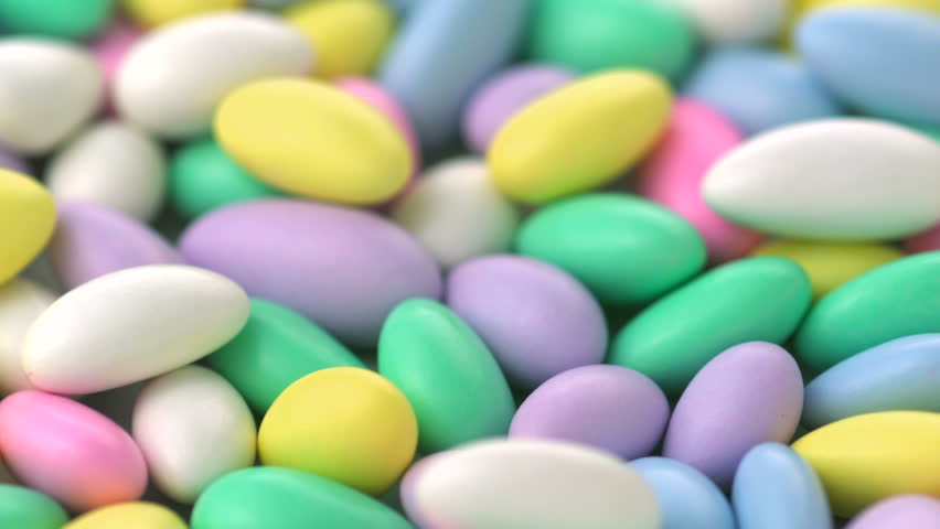 Vidéo de stock de slo-motion pastel almonds dropping | 1881154 ...